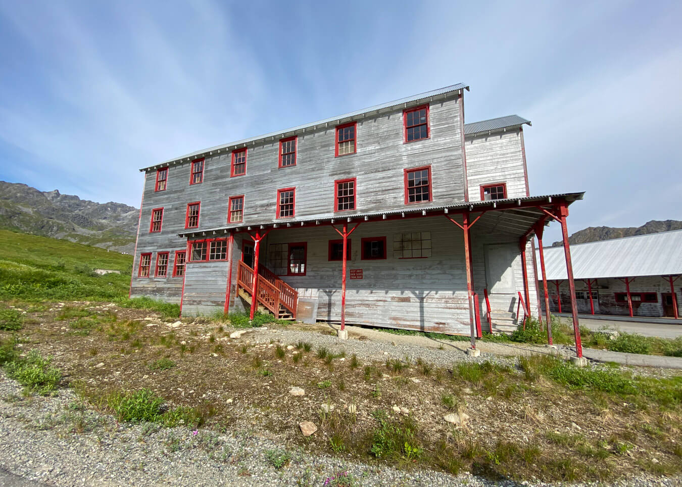Visit Independence Mine: Summer vs Winter - Andrea Kuuipo Abroad